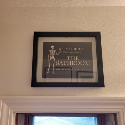 Halloween Bathroom Sign Skeleton Art Halloween Bathroom Wall Art Gothic ...