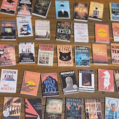 CUSTOM MINI COMIC Book Box: Mini Book Cube, Book Gift, Book Trinket ...