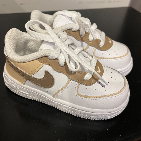 Nike Air Force 1 'mismatch'. - Etsy