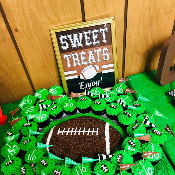 Football Party Sign Printable, Sweet Treats Enjoy, Football Snacks Sign ...