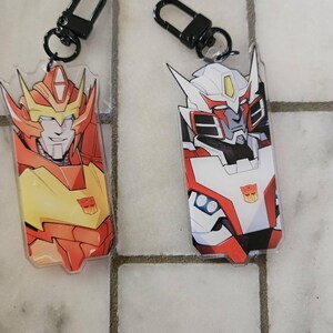 TFIDW | [bust] Acrylic Keychains - Etsy