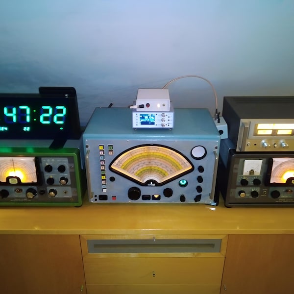 A 5-10 Mhz 5 Watts Shortwave Mosfet AM Radio Transmitter With VFO ...