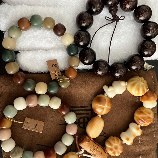 10mm Kuka Bracelet, Natural Wooden Beaded Bracelet, Sandalwood "wealth ...