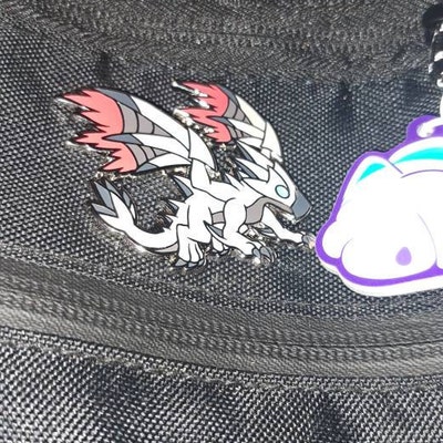 Monster Hunter World Charm Nergigante Odogaron Pukei-pukei Paolumu ...