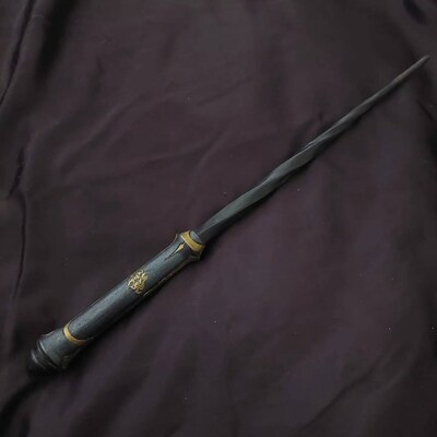 CUSTOM Magic Wand Personalized Wizard World Wand Create - Etsy