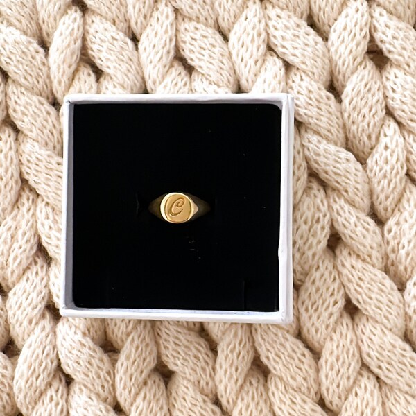 14K Gold Filled Signet Monogram Ring, Initial Gold Signet Ring ...
