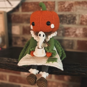 Halloween Crochet Pattern, Halloween Doll Amigurumi, Amigurumi Pattern ...