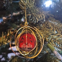 ACOTAR Book Nook - Intricately Detailed Velaris Lightbox - Rhysand and ...