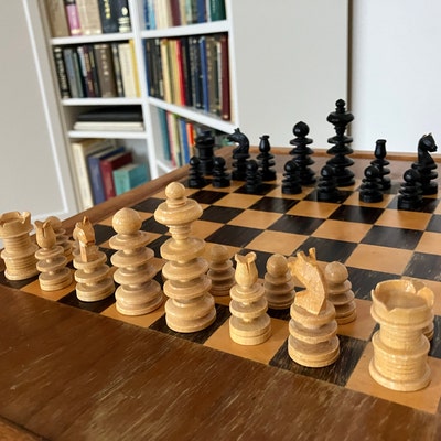 Vintage Swiss Made glass Eyed Chess Set With Marquetry Folding Chess ...