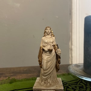 Vintage Pythia Statue Oracle of Delphi Ancient Greek High - Etsy