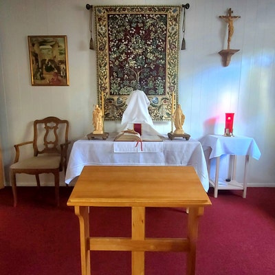 SET 1 Catholic Home Altar for Family, Religious Catholic Statue, Wooden ...