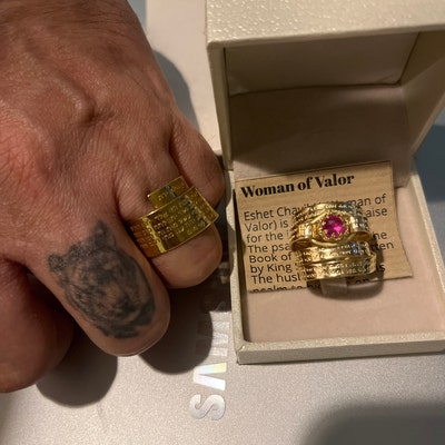 Woman of Valor Engraved Hebrew Ring, Gold Jewish Ruby Ring - Etsy