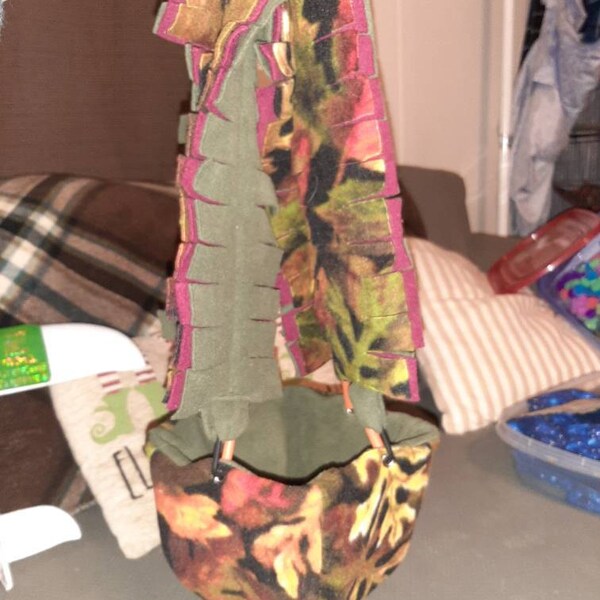 Snuggle Ball Pit Large Fleece Reversible Hanging Pouch, 4 Detachable ...