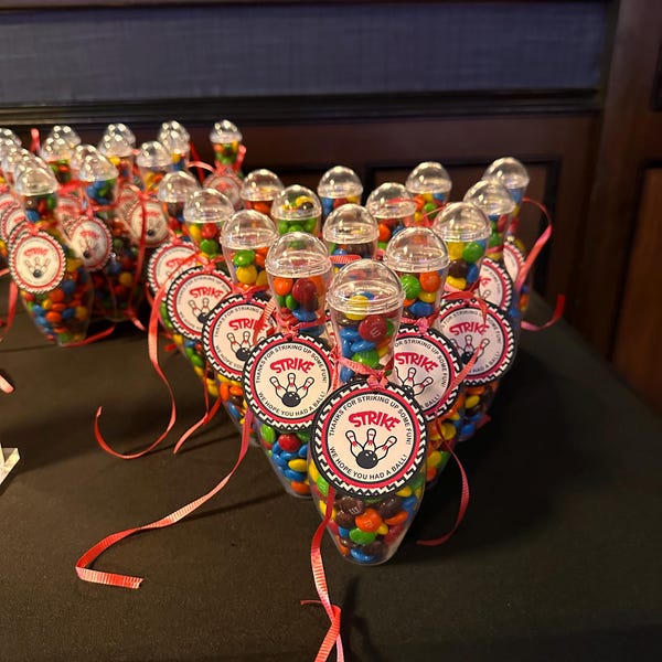 Personalized Movie Themed Party Cups With Striped Straws and Lids ...