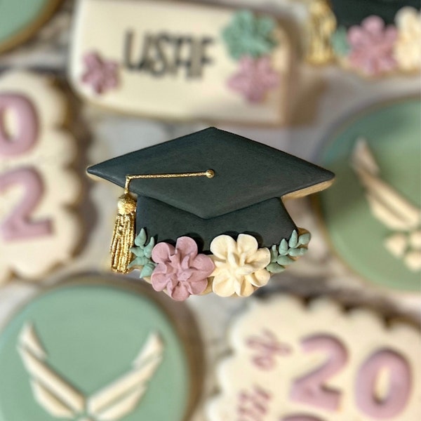 Floral Graduation Cap Cookie Cutter - Etsy