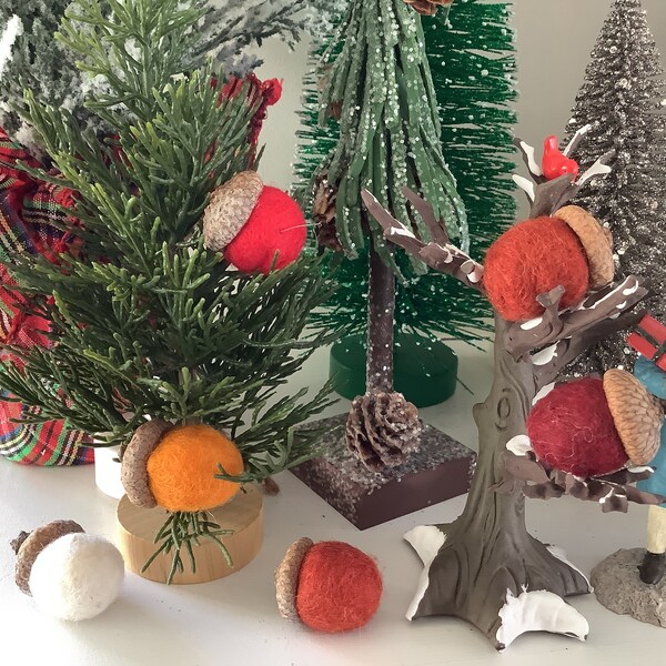 Set 12 Felted Acorns Hangers Rustic Fall Autumn Decor Country Woodland Home Decor Bowl Fillers ...