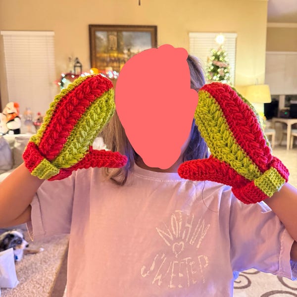 CROCHET PATTERN + VIDEO Winter Wheat Stitch™ Crochet Mittens Pattern ...