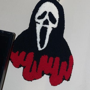 Hand-tufted Ghost Face Rug - Etsy