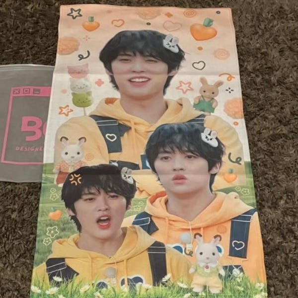 NCT Mark’s Apple Sticker - the First Fruit - Etsy