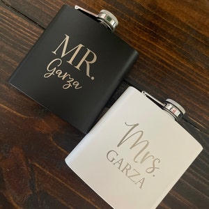Mr. and Mrs. Flask Set, Bride and Groom Flask Set, Couples Flask Set ...