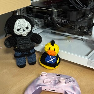 Crochet Strawberry Simon Ghost Riley Plushie Call of Duty Modern ...