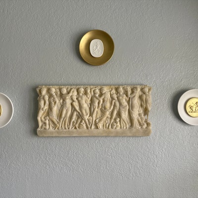 Decorative Plate With Intaglio, Ancient Art Beige Decor Plate, Intaglio ...