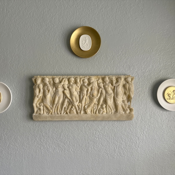 Decorative Plate With Intaglio, Ancient Art Beige Decor Plate, Intaglio ...