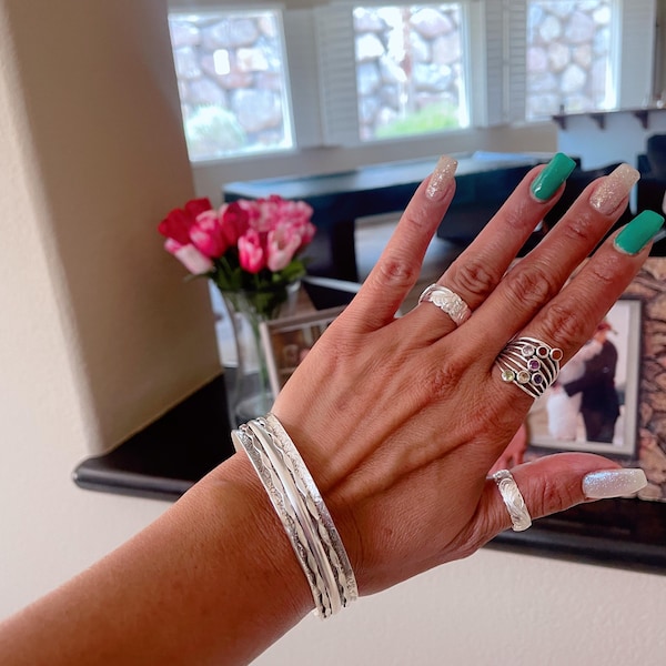 Hammered Sterling Silver Spinner Bangle: Handmade 925 Bracelet - Etsy