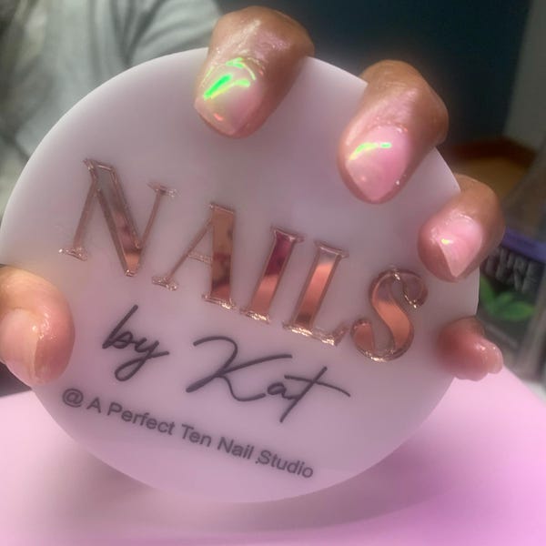Customizable Acrylic Nailfie Disk: Enhance Manicure Photos & Nail Art ...