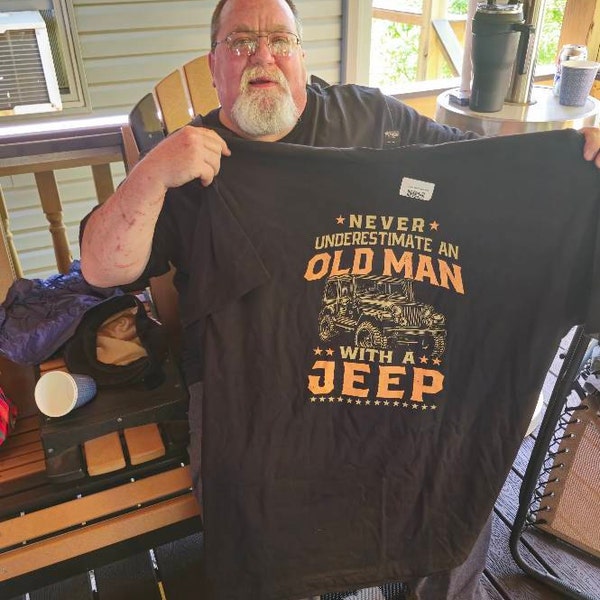 Men's Funny I Am Currently Unsupervised T-shirt Hilarious Funny Saying ...