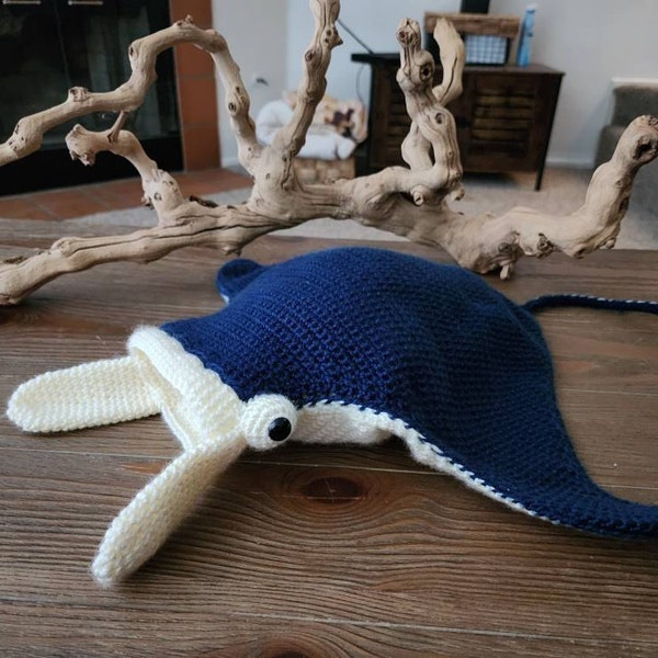 CROCHET PATTERN Manta Ray | Jacque the Manta Ray With Handkerchief ...