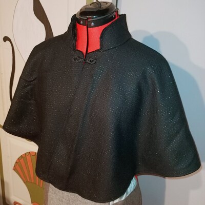 Capelet Pattern Tutorial PDF Cape Epattern - Etsy