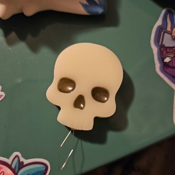 Deadly Notions Skull and Bones Floss Set - Etsy