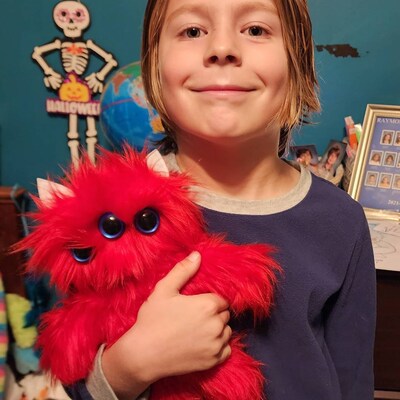 VV40, Small Cute Monster Plush Plushie Stuffie W/shaggy Rainbow Fur & 2 ...