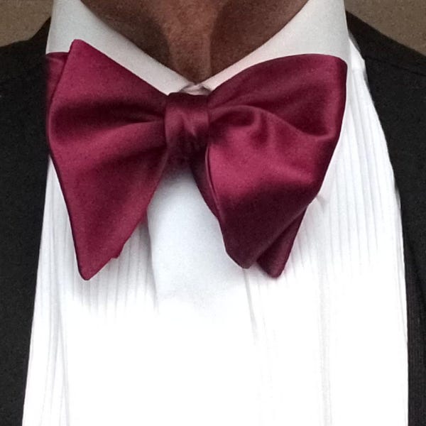 Oversized Olive Green Bow Tie / Butterfly Bow Tie / Groomsmen Bow Ties ...