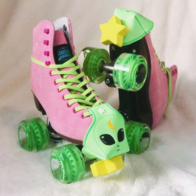 Alien Toe Guards for Roller Skates in 5 Colors Glow in the Dark ...