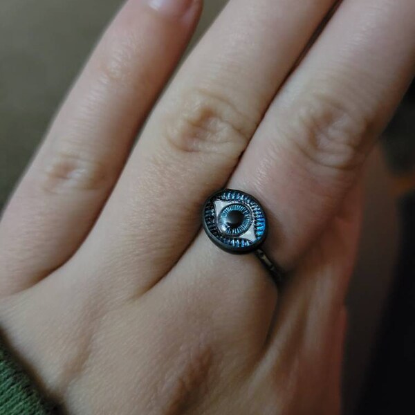 Vintage Monster Ring Inspired by the Creature From the Black Lagoon ...