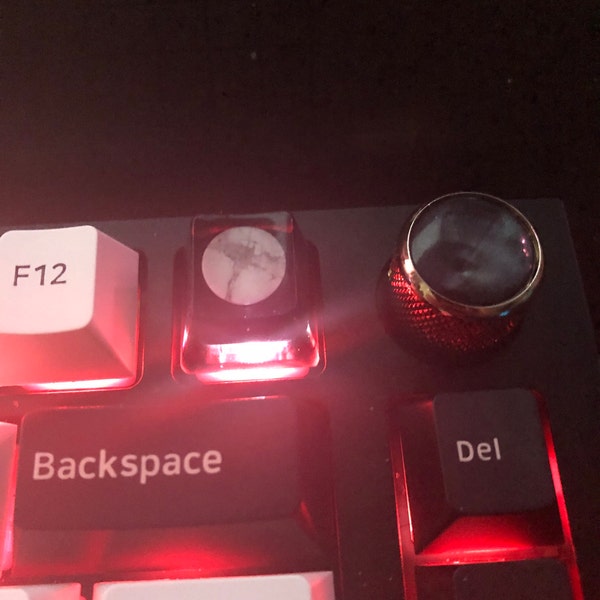 Artisan Keycap - 1u ESC, 1.5u Tab, 1.75u Capslock Keycap With Moon ...