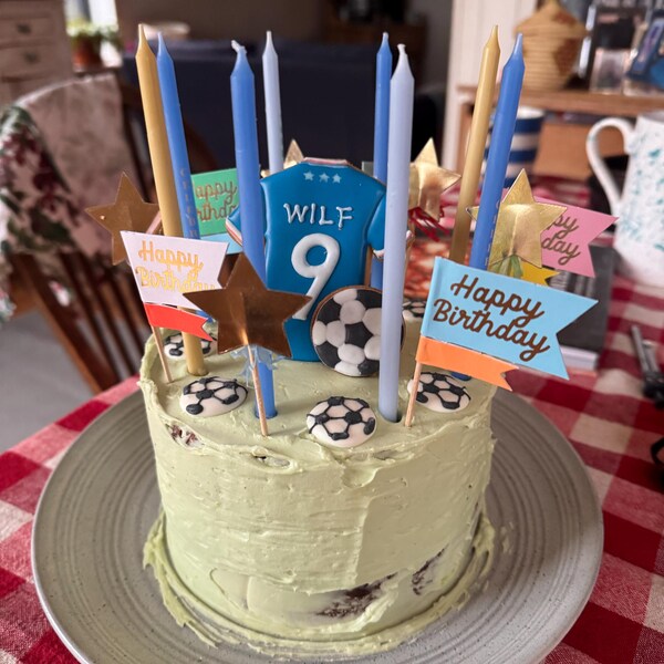 Personalised Football Fan Birthday Biscuits, Gift for Football Fan ...