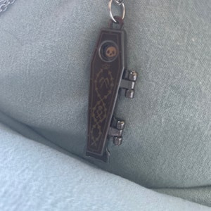 Repo the Genetic Opera Enamel Pin, Horror Movie Pin, Goth Lapel Pin ...