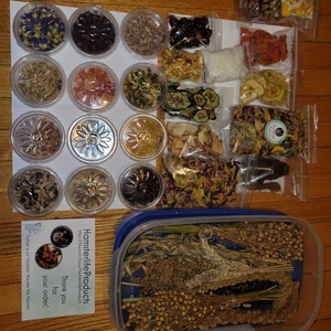 Hamster Treat Box Flaxspray Foraging Flowers Rosehips Dried Fruit ...