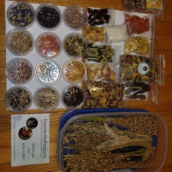 Hamster Treat Box - Flaxspray - Foraging - Flowers - Rosehips - Dried ...