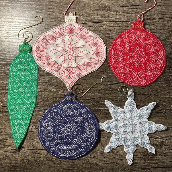 Queen Elizabeth's Bible Cover Lace – Blackwork Pattern, Needlepoint ...