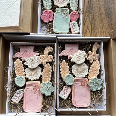 Jar and Flowers Set Cookie Cutter and Embosser, Happy Mother's Day, Mum ...