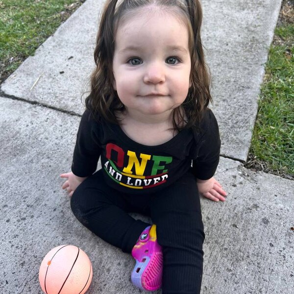 ONE One Piece,one and Loved,one Love One Life,one Love,raggae /rasta ...