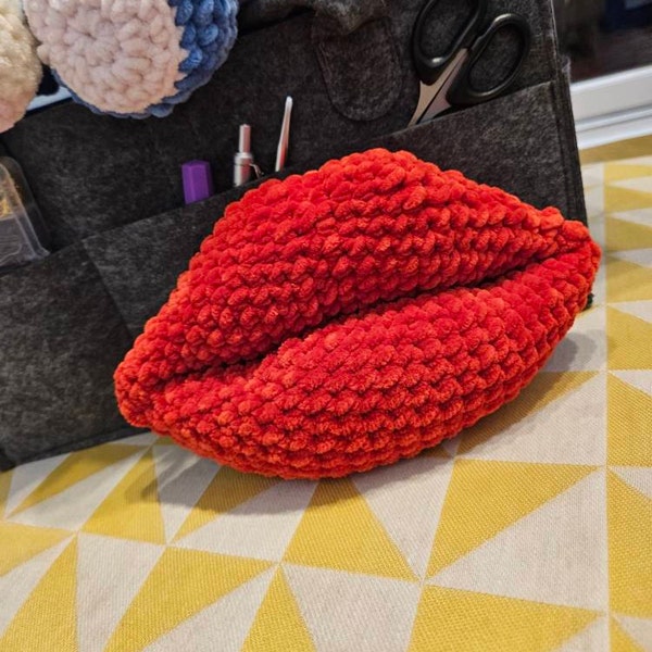 Crochet Giant Lips Pattern PDF Crochet Lips Pillow Pattern Crochet ...
