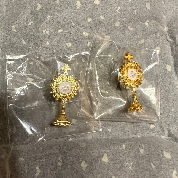 Miniature Monstrance | Holy Eucharist | Blessed Sacrament - Etsy