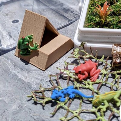 Set of Miniature Frogs Mini Red Eyed Tree Frog Terrarium Supplies Teeny ...