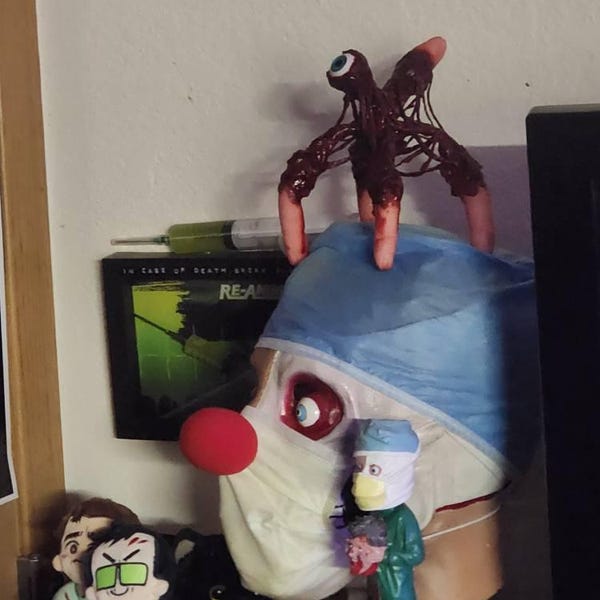 Reanimator Fingerling Eye Figure Sculpture Replica With Syringe - Etsy