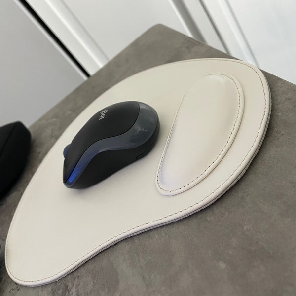 Leather Oval Mouse Pad With Wrist Rest, Personalized, Hand Crafted ...